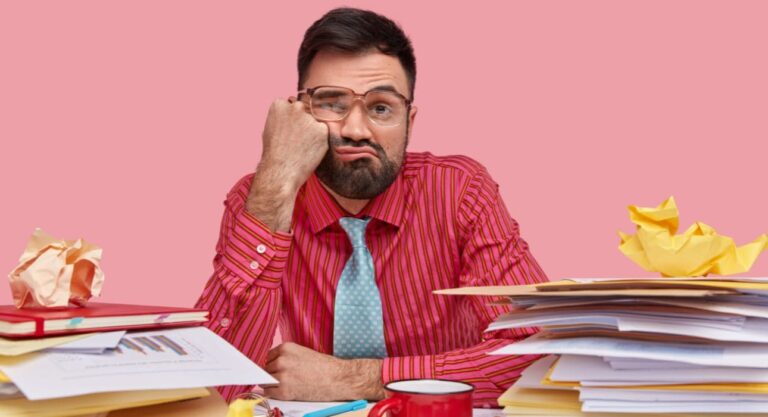 Cognitive Overload: Why Your Brain Struggles to Keep Up - Psychology ...